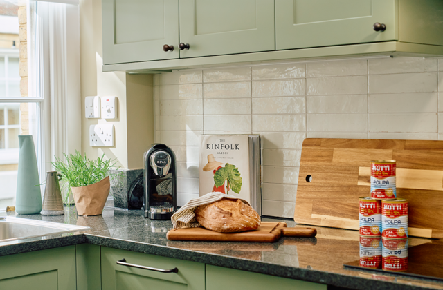Native King's Wardrobe,St. Paul's, London | Native Places